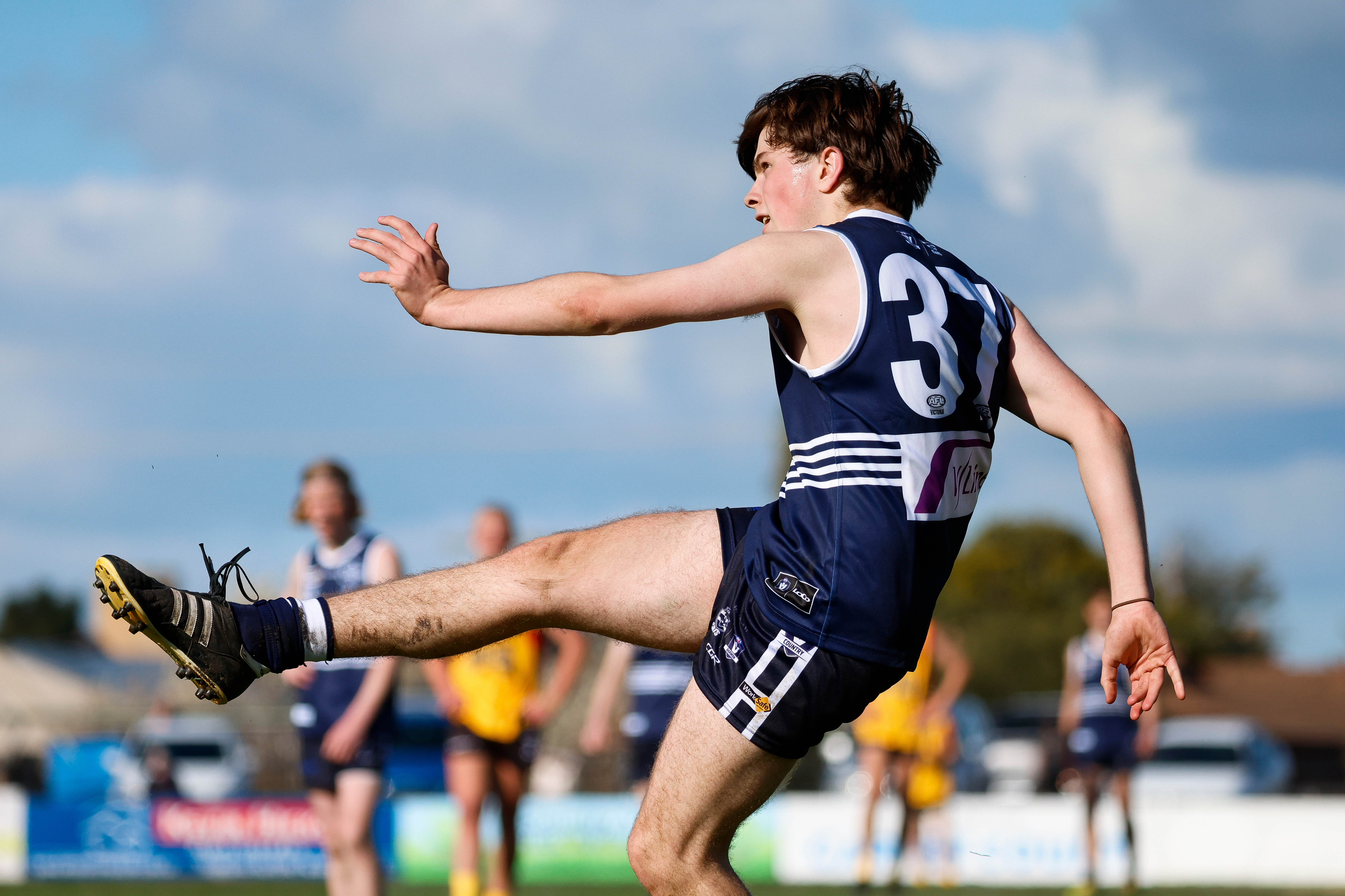 V/Line Cup Round Up